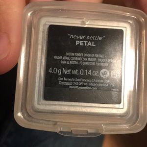 Stila | Makeup | Random Assortment Of Face Products | Poshmark